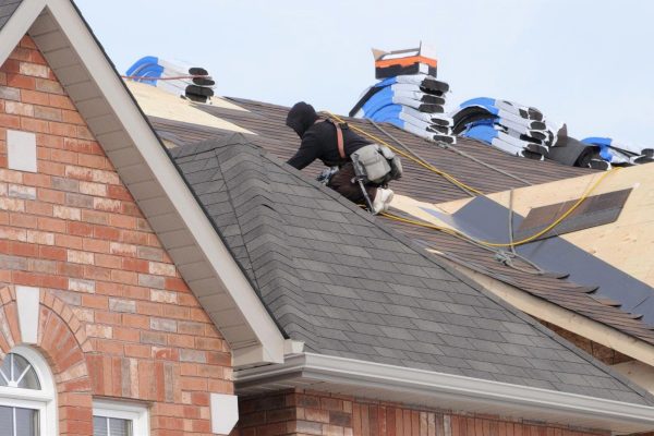 Pro Roofer is a residential roofer provides roof repair, roof leak ...